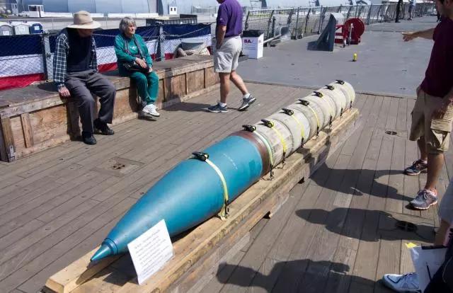 406毫米MK8型超重弹到底长啥样？